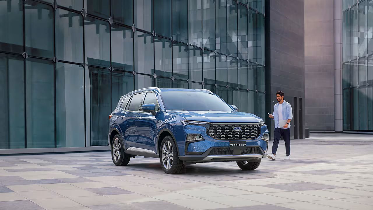 StriveME - فئات واسعار فورد تيريتوري 2024 في السعودية